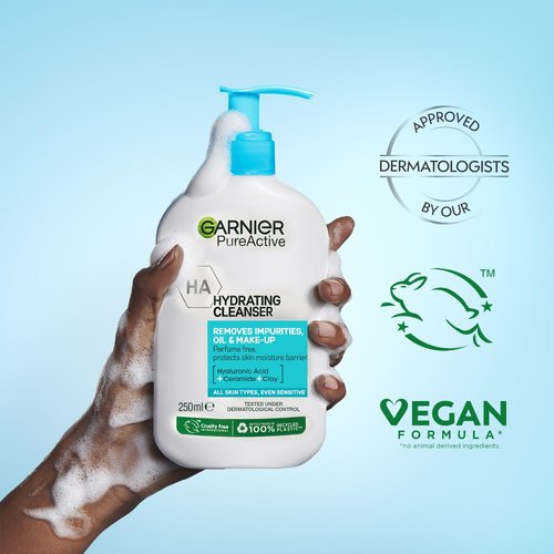 Hydrating Hyaluronic Acid Cleanser | Garnier Australia & NZ